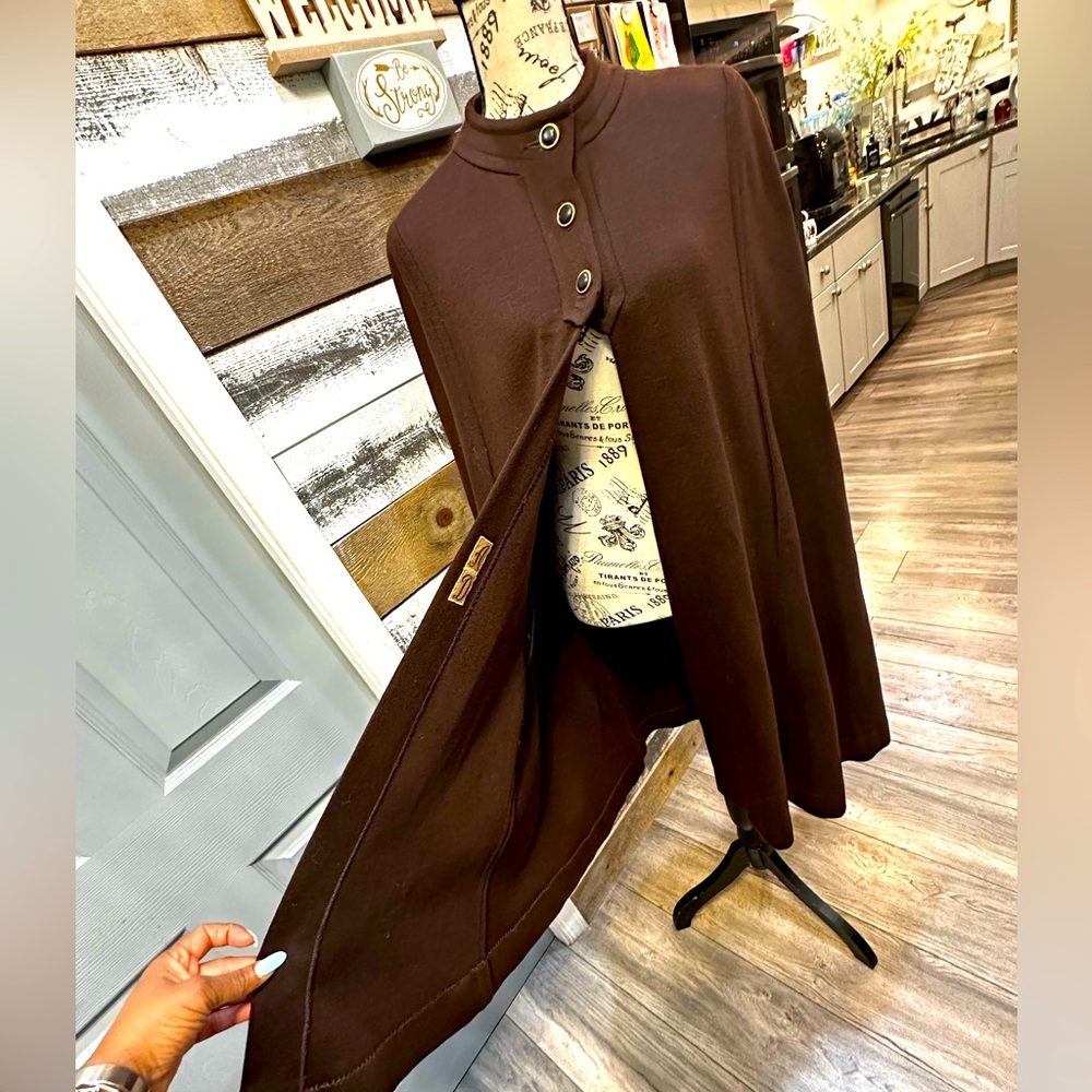 Vintage Brown Cape From The 1960s Size Fit Most $45 E… - Gem